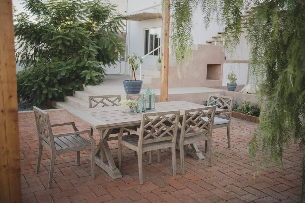 Casa Mercava, villa amplia con hermoso patio, Ensenada – Prezzi ...