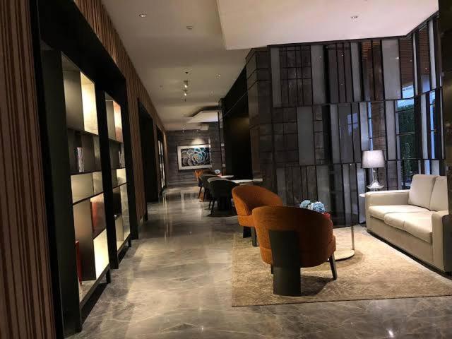 APARTMENT SPRINGWOOD RESIDENCE by HW APARTMENT, Warungmangga, Indonesia ...