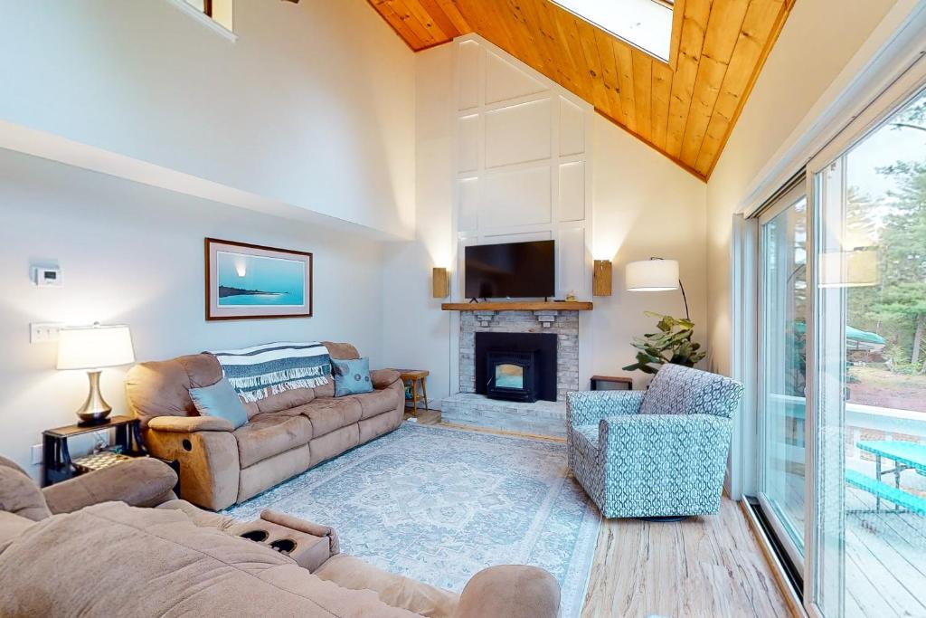 Sunrise Bay, Alton Bay – Updated 2022 Prices