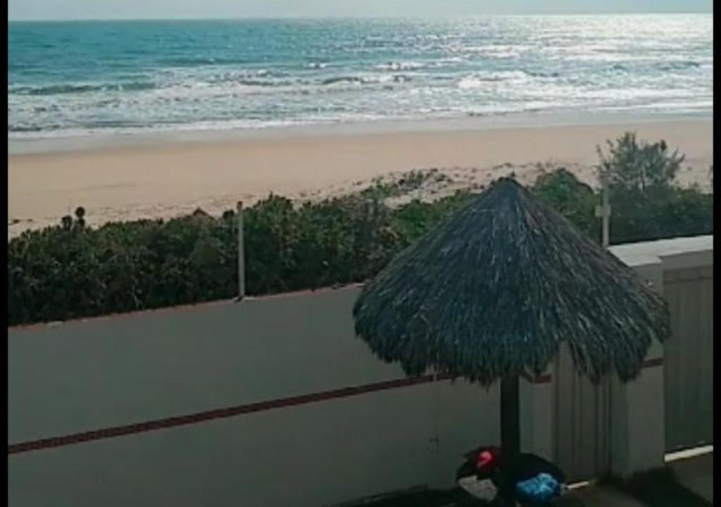 CASA DE PRAIA (PE NA AREIA), Caponga (updated prices 2026)