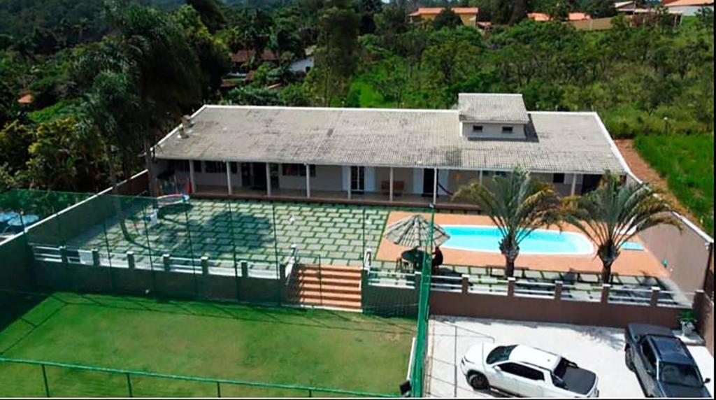 Casa de Campo com Piscina e lazer em Jarinu SP, Jarinu – Preços ...