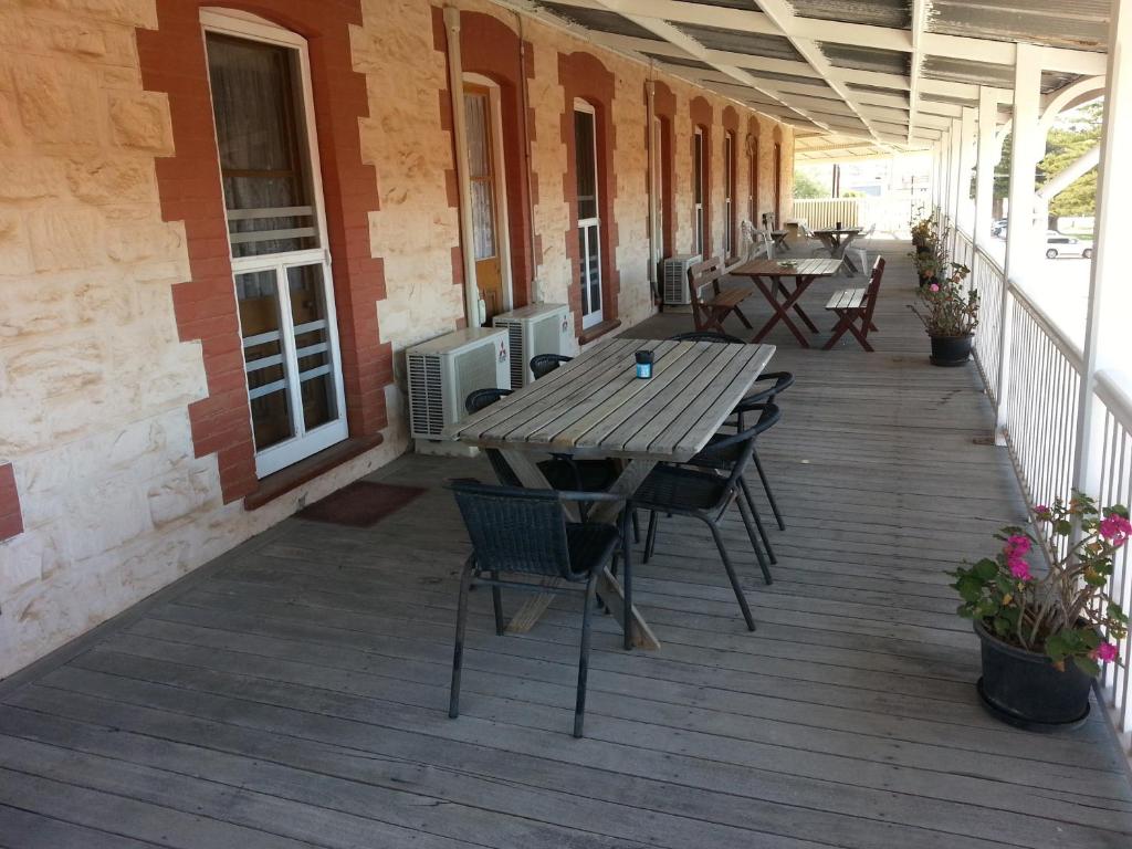 Sonbern Lodge Motel, Wallaroo (updated prices 2025)