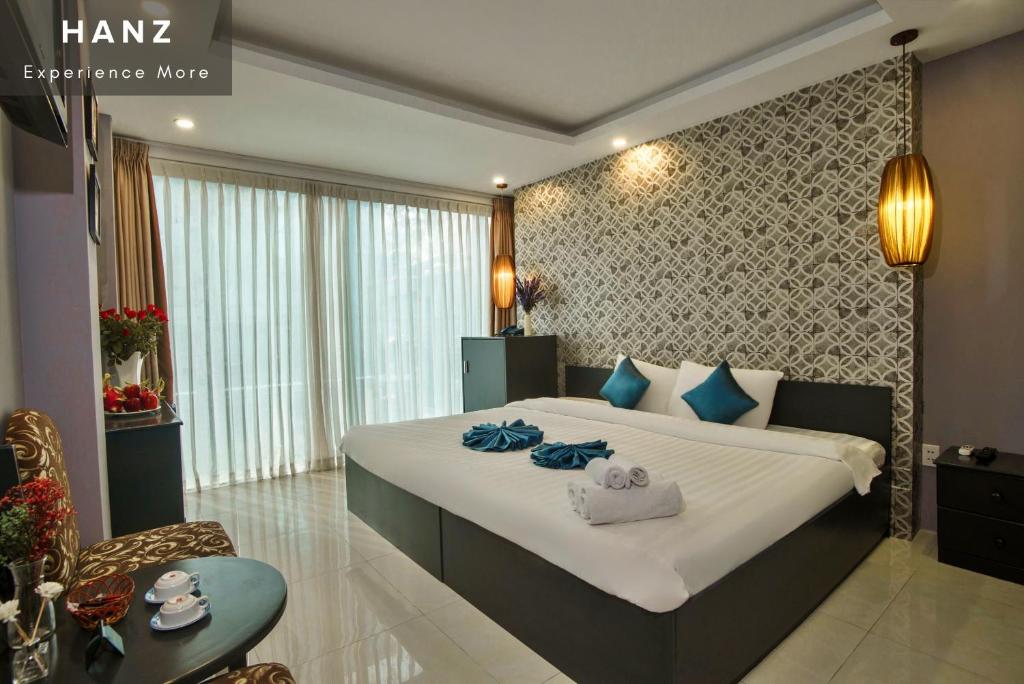 HANZ Front Senses Legend Hotel, Ho Chi Minh City (updated prices 2025)