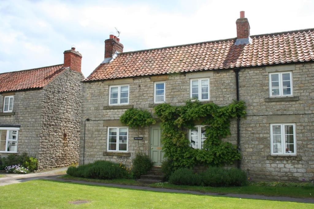Pretty Yorkshire Stone Cottage Harome, Harome (aktualisierte Preise für ...