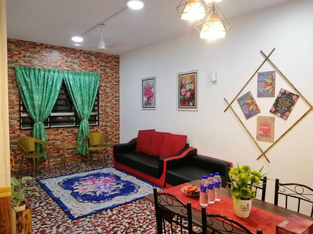 SEROJA House - Drawbridge View & Seaview, Kuala Terengganu – Updated ...