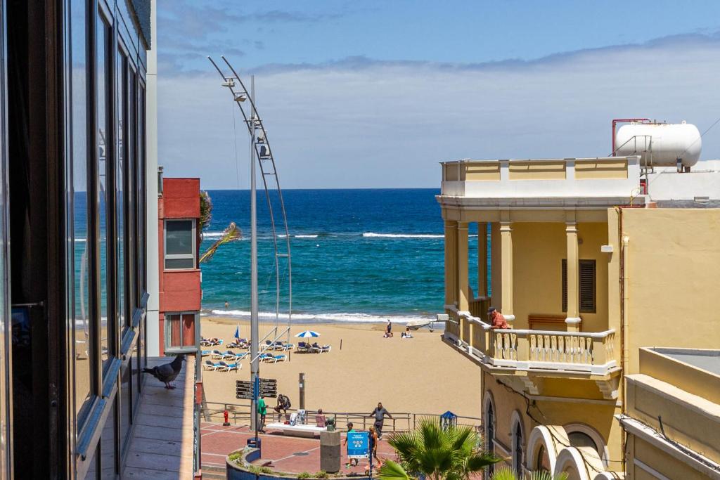 Hola Beach Suite, Las Palmas de Gran Canaria (updated prices 2024)