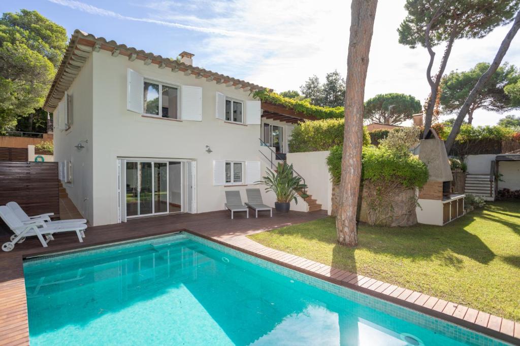 MAR DE PINS, Tamariu (updated prices 2025)