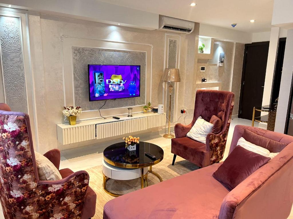 Iconic Tower Pink Room, Lagos (updated prices 2026)