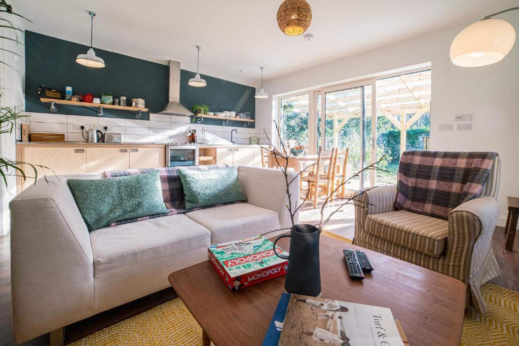 The Roost, Westport – Updated 2023 Prices