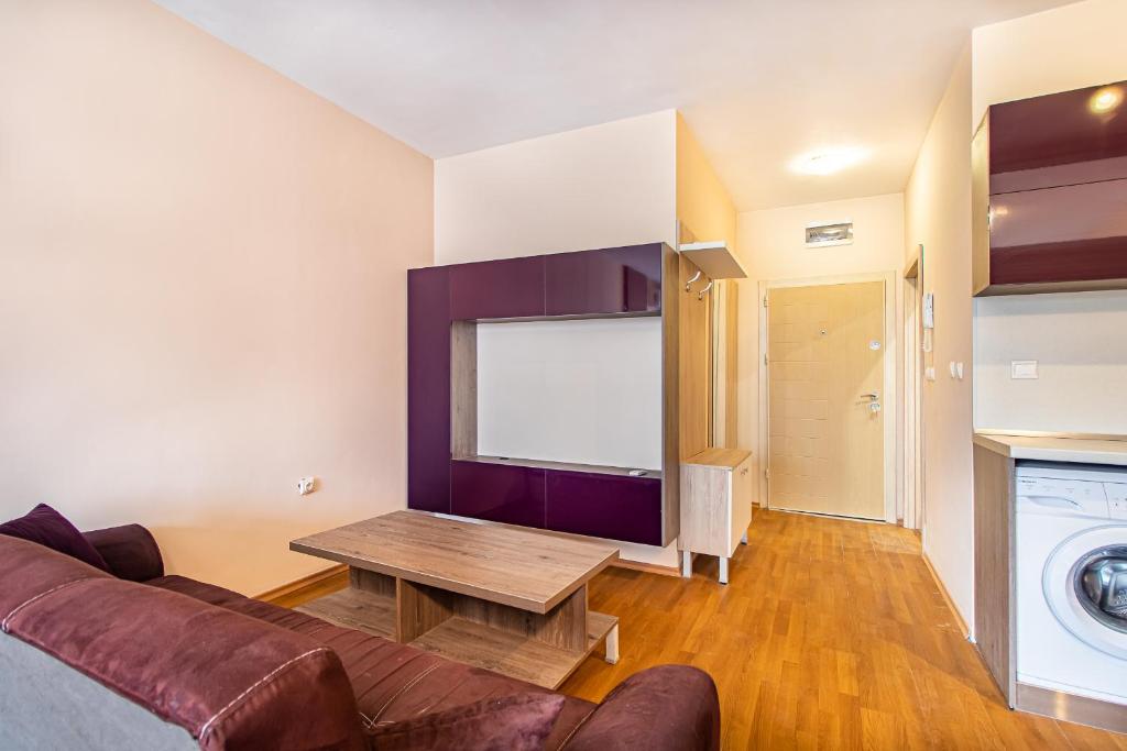 Deluxe apartment - free underground parking, Sofía (precios actualizados 2026)