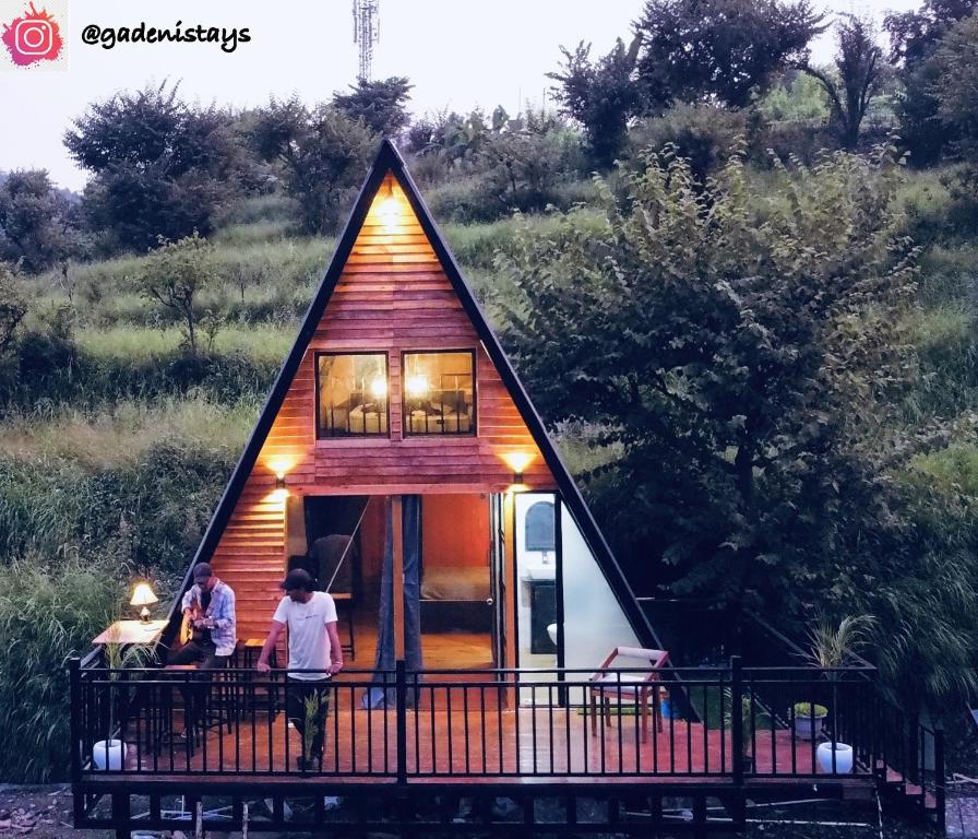 Vacation Home Gadeni Stays at Nainital - A frame cabin, Bhīm Tāl, India ...