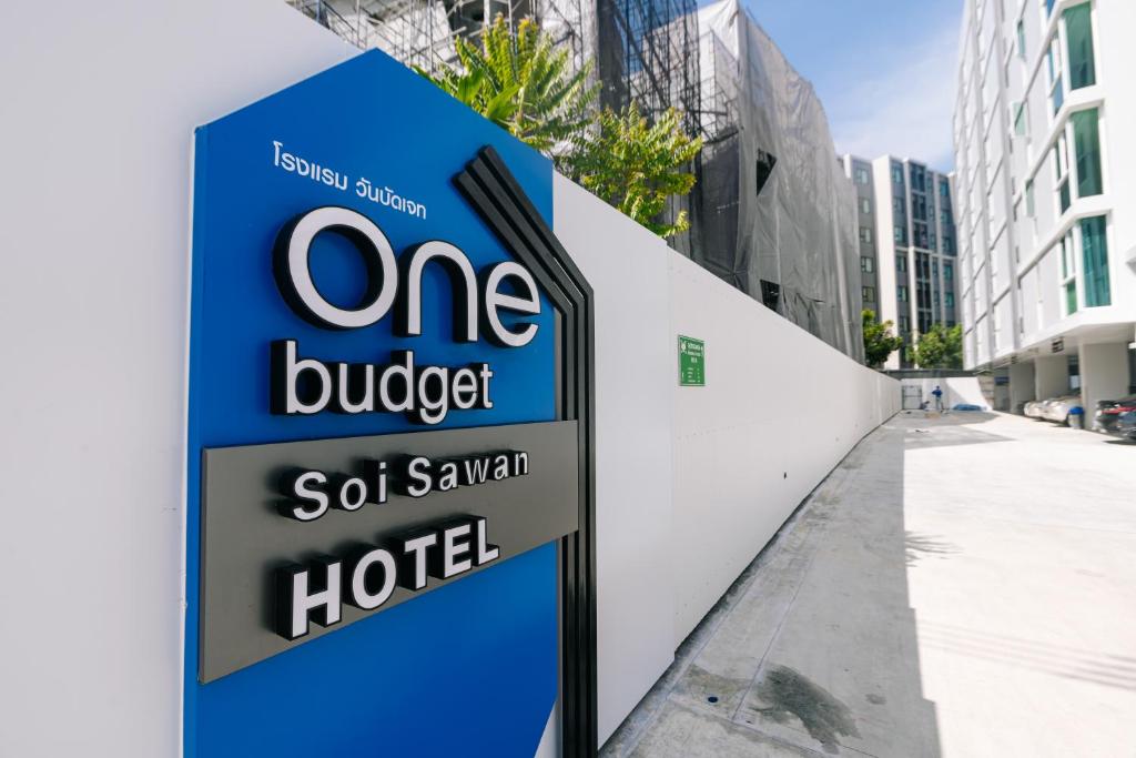 วัน บัดเจท เชียงราย ซอยสวรรค์ One Budget Hotel Chiangrai Soi Sawan, Ban ...