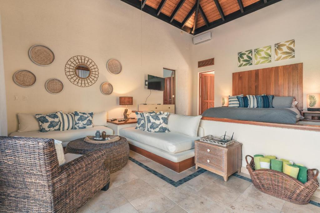 Fabulous villa with picuzzi at Green Village B843, Punta Cana (updated ...