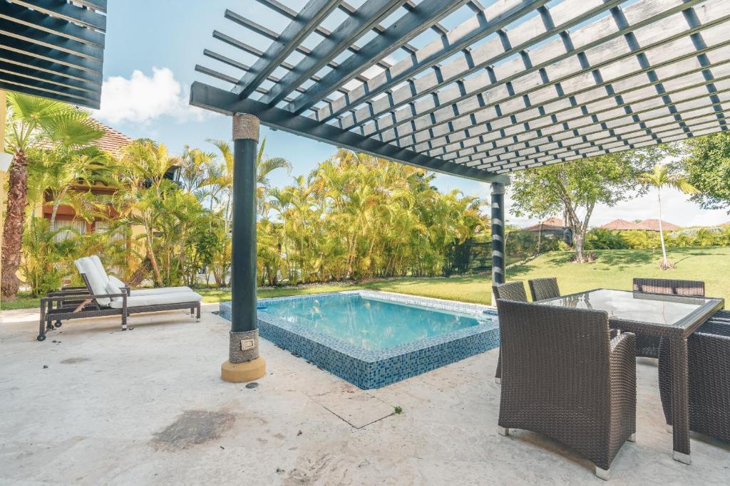 Fabulous villa with picuzzi at Green Village B843, Punta Cana (updated ...