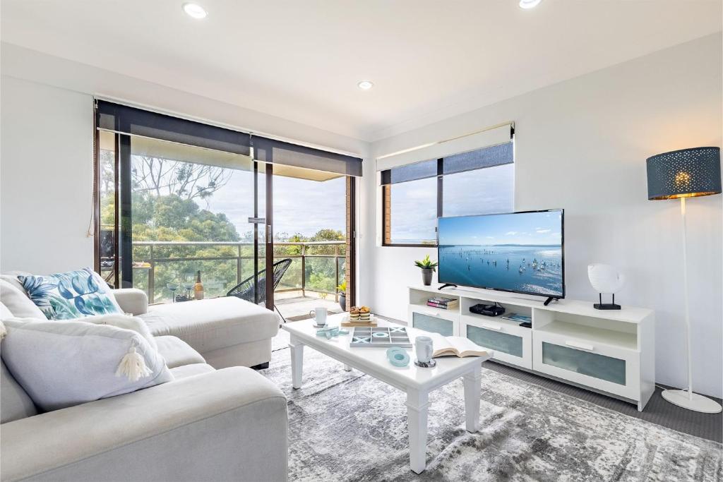 Intrepid 11 Absolute Beachfront Bliss, Shoal Bay (updated prices 2026)