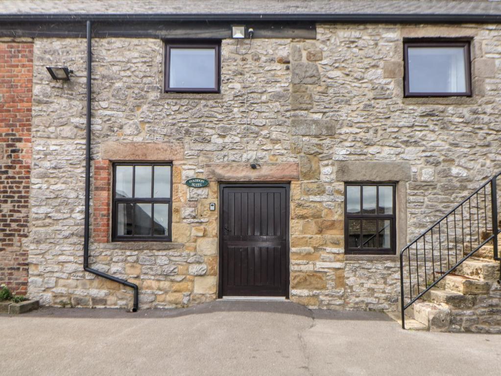 Haddon Cottage, Bakewell (updated prices 2025)