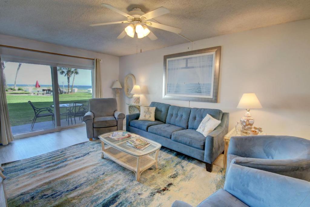 El Matador 417 - Gulf front with beautiful views of the Gulf and pool ...