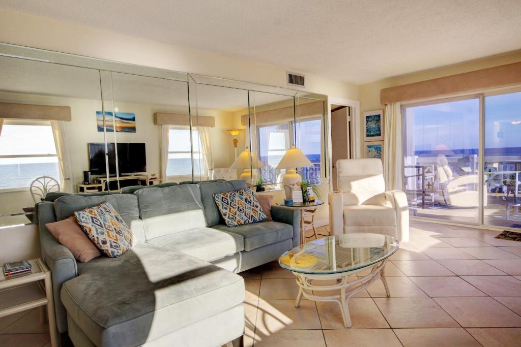 El Matador 449 - FREE TICKETS!! Your stay includes free tickets to many ...