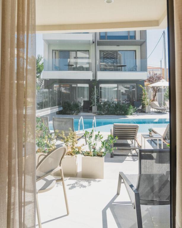Serenity Suites, Nikiti (updated prices 2025)