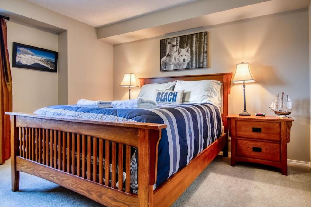 Copper Suite Family Friendly 2 Bed with Amenities, Invermere (updated ...