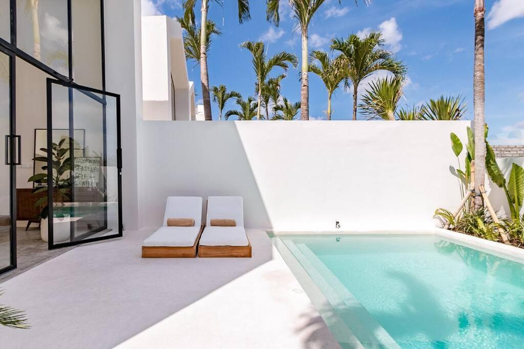 Villa Vybe - Incredible 1BR Designer Villa in Pererenan!, Munggu ...