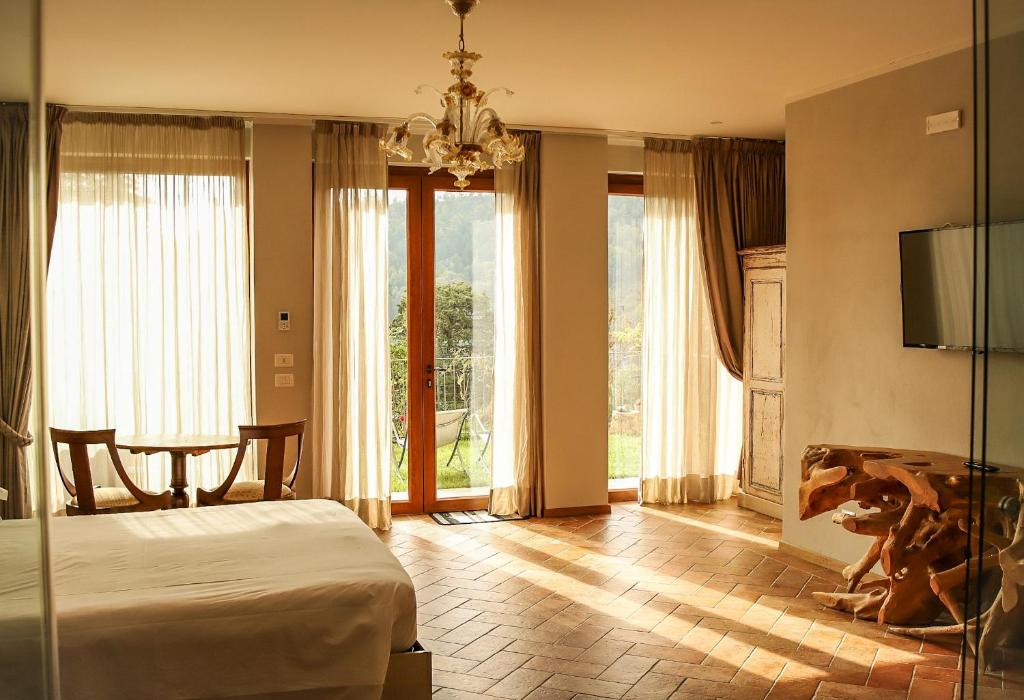 Borgo I Tre Baroni - Spa Suites & Resort, Poppi (updated prices 2025)