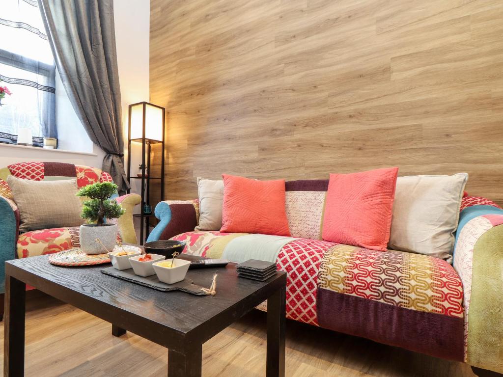 The Dynar, Helston (updated prices 2026)