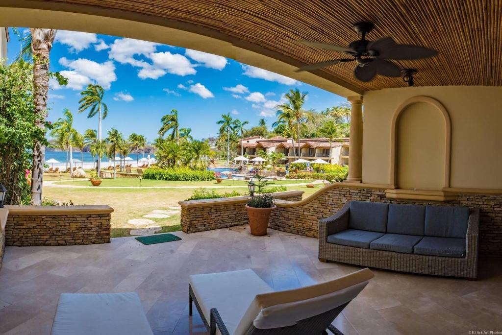 Palms 5 Luxury Beachfront Villa, Playa Flamingo (updated prices 2025)