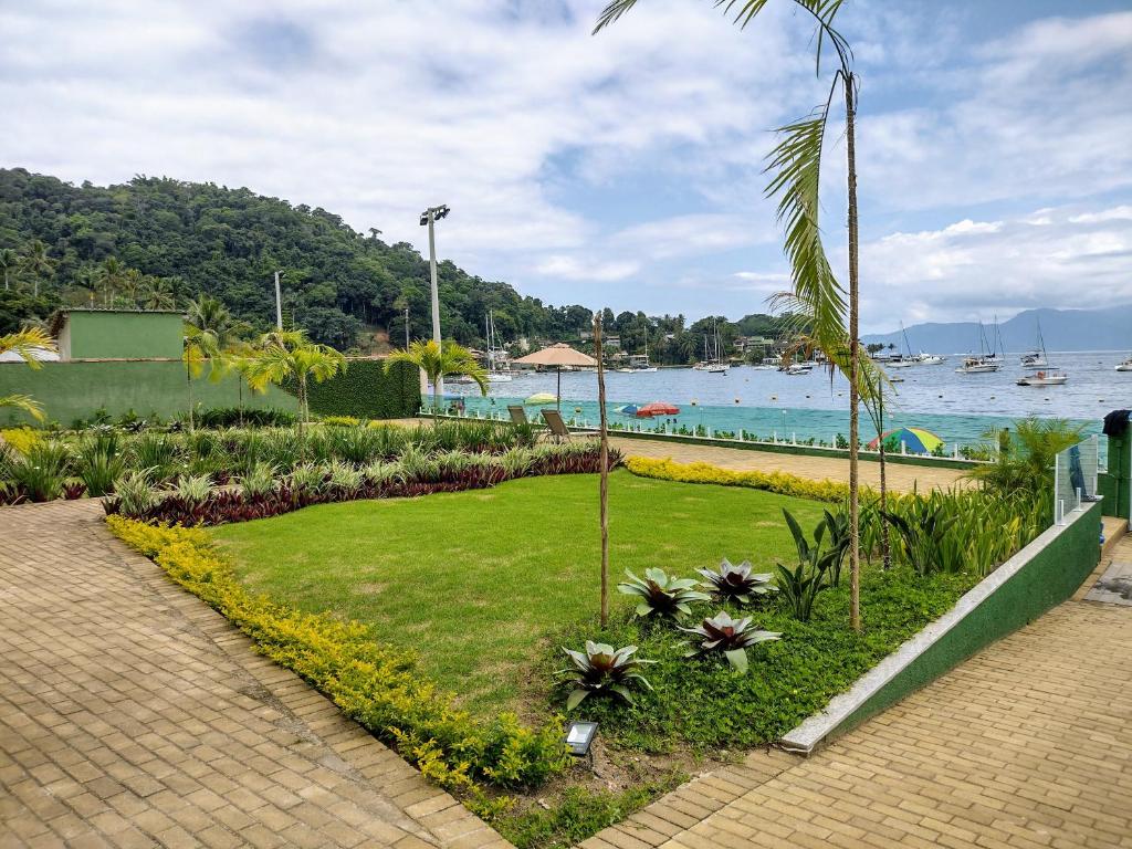 FLAT NA PRAIA GRANDE A BEIRA MAR C/ ESTACIONAMETO, Angra dos Reis ...