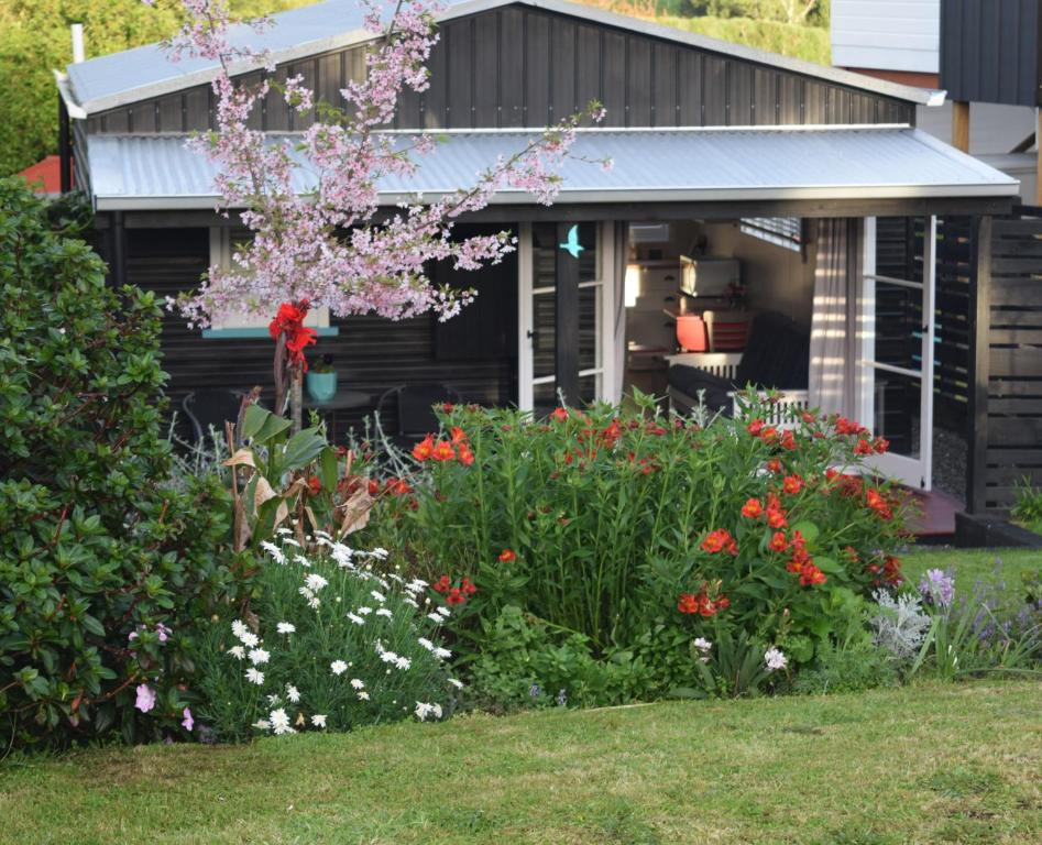 Nikau Cottage, Katikati (updated prices 2026)