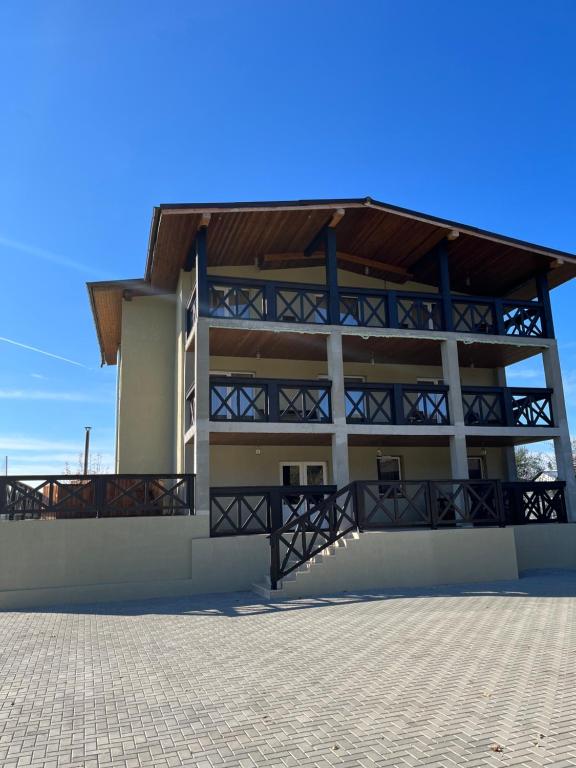 Garden by the Lake, Aiud (updated prices 2025)