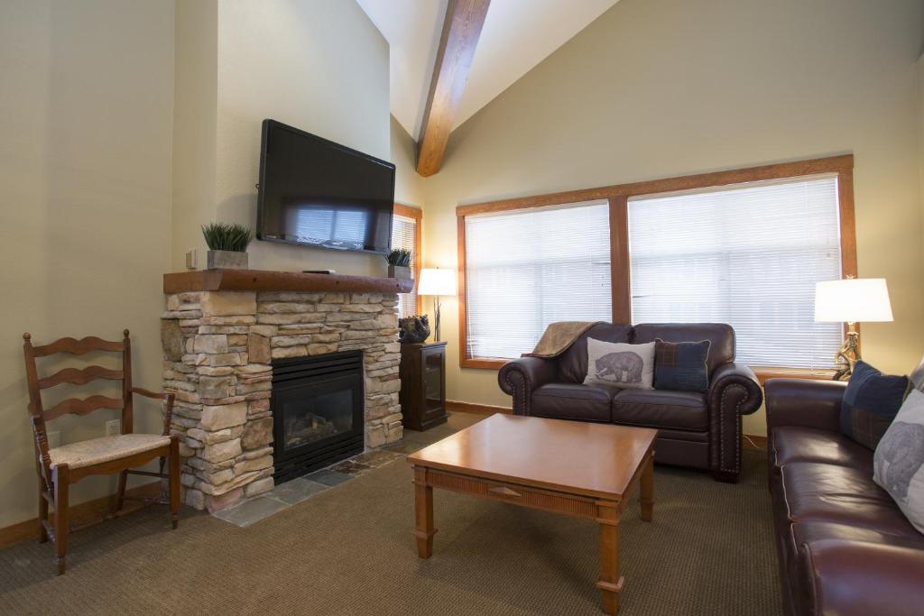 3322 - Two Bedroom Deluxe Powderhorn Lodge condo, Solitude (precios ...