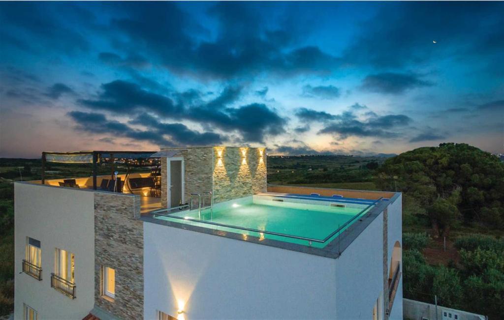 Villa Panorama with rooftop pool, Zadar (updated prices 2025)