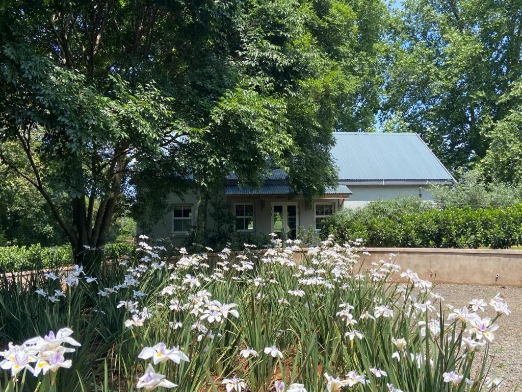 Yellowwoods Farm - WILLOUGHBYS COTTAGE, Curryʼs Post – Updated 2023 Prices