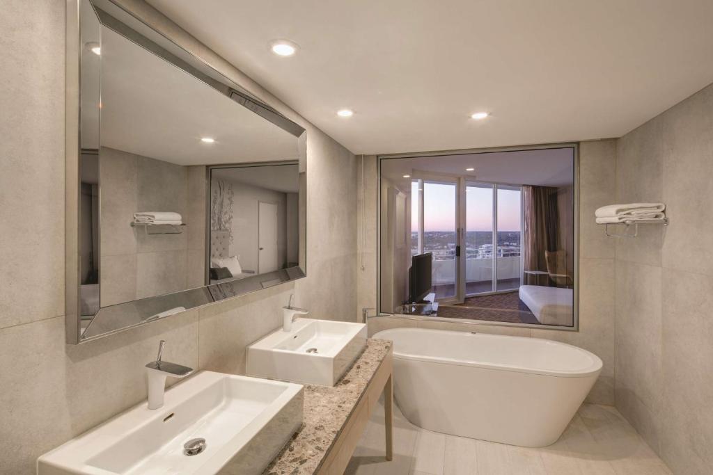 Rendezvous Hotel Perth Scarborough, Perth (updated prices 2025)