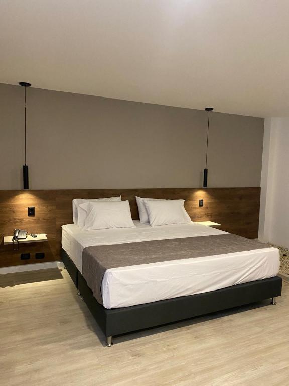 HOTEL FENCE, Medellín (updated prices 2024)