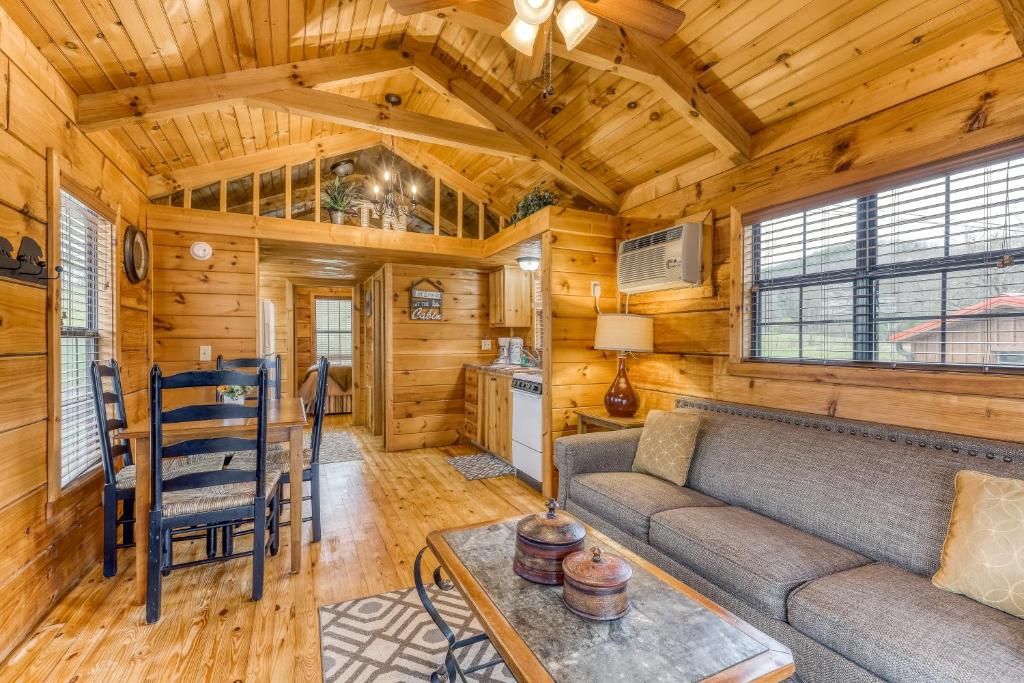 The Homeplace, Sevierville (updated prices 2025)