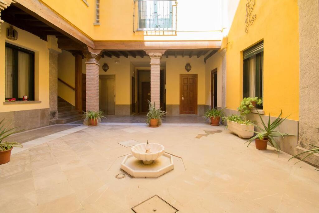 Corrala de San Antón. Alcaicería, Granada (updated prices 2026)