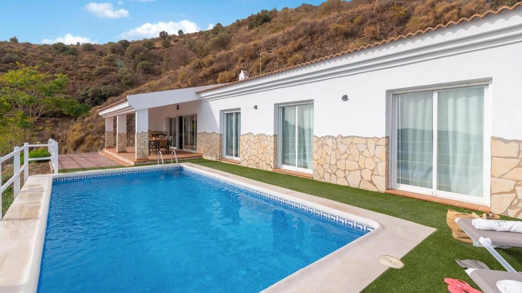 Casa Rural La Verónica Sayalonga by Ruralidays, Sayalonga – Tarifs 2023