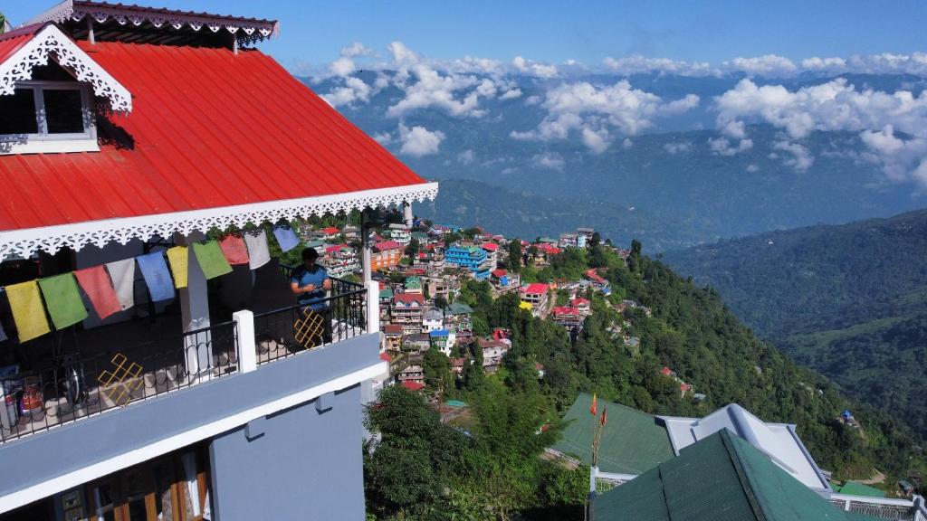 28 Homestays In Darjeeling (2023) | Updated Deals, Latest Reviews, Photos
