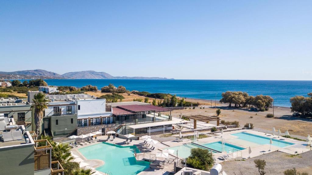 Ampelia Seaside Resort (Grecja Jenadi) - Booking.com
