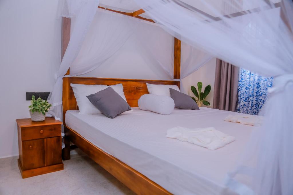 THE SILVER INN, Mirissa (updated prices 2025)