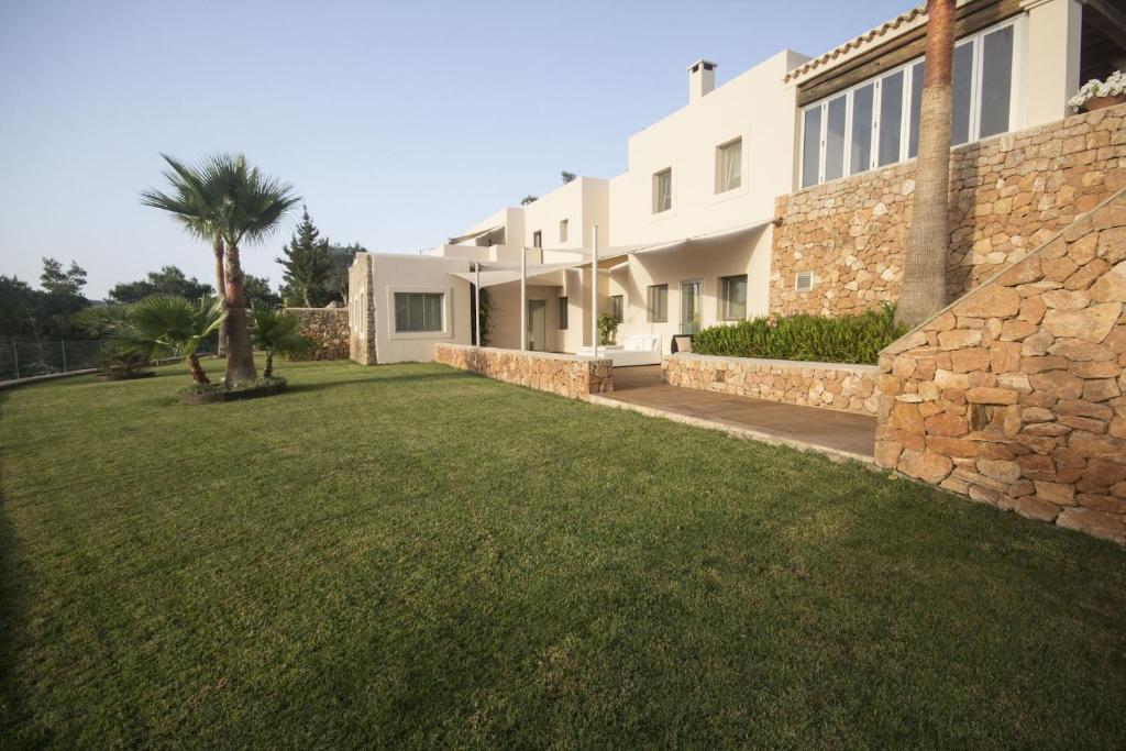 Attractive Ibiza Villa Can Tierra 6 Bedrooms Phenomenal Country and ...