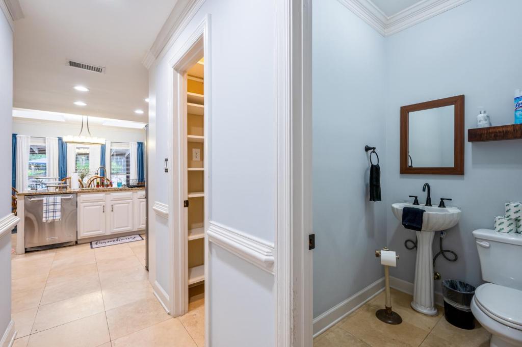 Param Farms - Home-away Hideaway Getaway Welcomes Your Stay, 캐터스빌 ...