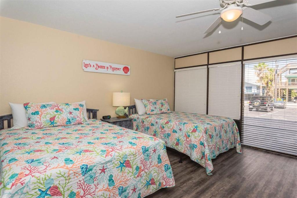 LR 115 - Rockport Breeze, Rockport (updated prices 2025)