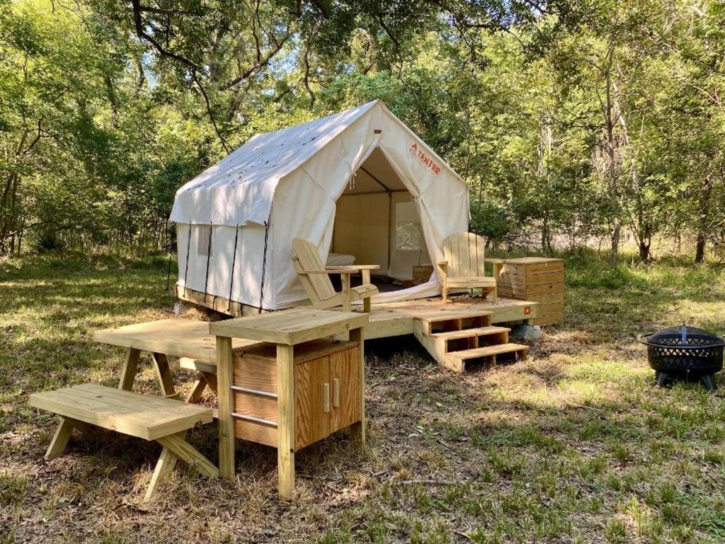 Luxury tent Tentrr State Park Site - Texas Brazos Bend State Park ...