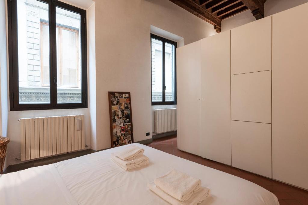 Porta Rossa Apartments La Porta Rossa Di Borgo Vatican Luxury Suite,