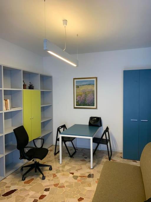 Cozy 1-room Studio in Giambellino, Milan (updated prices 2025)