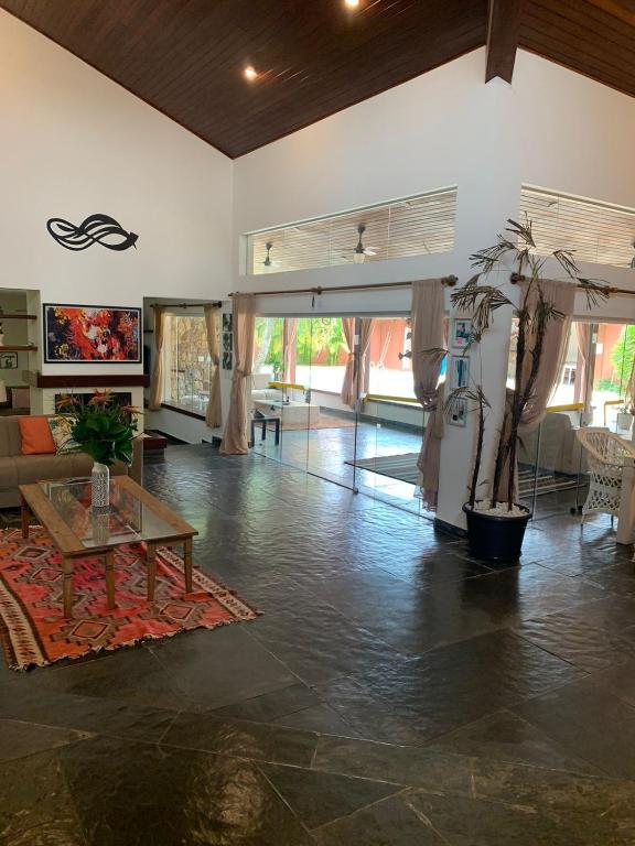 Casa Iluminada Pelo Sol, Espetaculo No Jd Acapulco - Guarujá