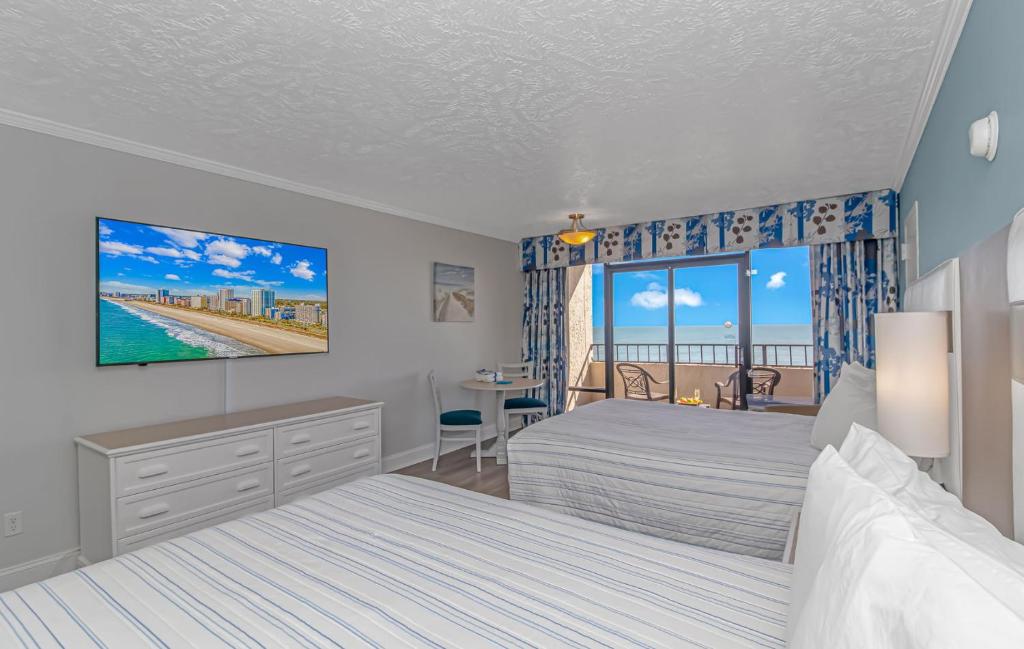 Ocean Reef Resort - Direct Oceanfront Studio - Nicely Updated! Perfect ...